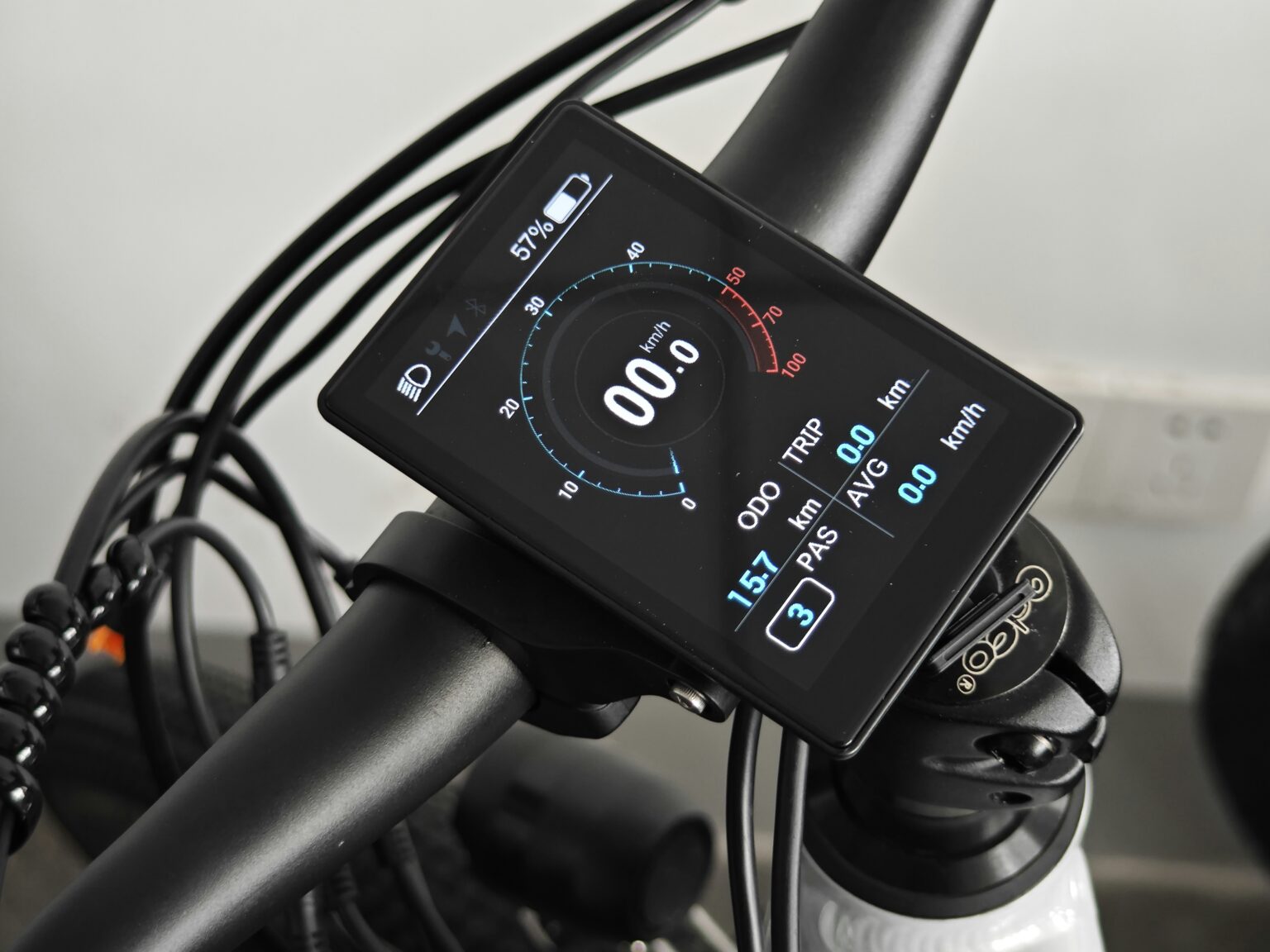 Ride Smart: The Ultimate E-Bike Tech Hack Guide! - 2024